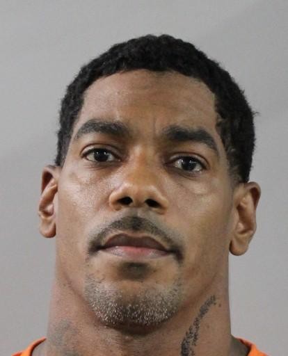 LUIS REYES-VAZQUEZ booked for 5000.00