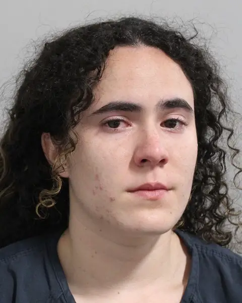 NICOLE NIEVES-ROBLES booked for 1000.00