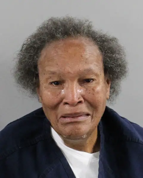 LYNDA SMITH booked for 500.00
