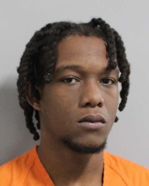 DAMOND SWAIN-JR booked for 1000.00