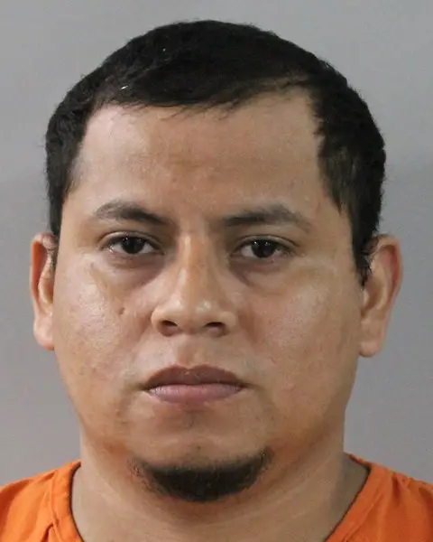 OSCAR DE-LEON-GUZMAN booked for 250.00