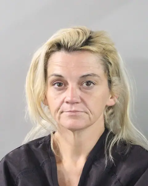 AMANDA HENRY booked for 5000.00