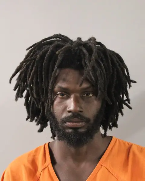 MOSES MCCRAY booked for 1000.00