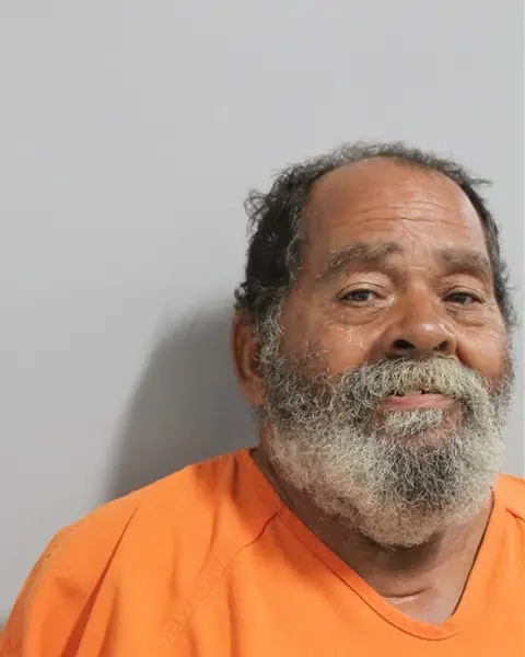 ROBERT HUNT booked for 1000.00