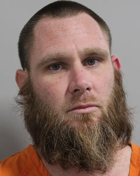 JUSTIN SANDERS booked for 1000.00