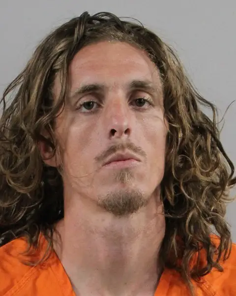 TROY LINNABERRY booked for 15000.00
