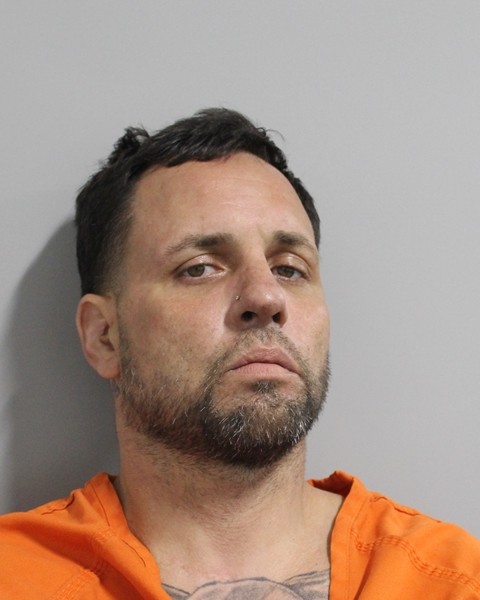 JULIO GONZALEZ-SANCHEZ booked for 500.00