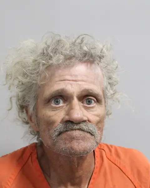 STEPHEN ELLIOT booked for 1000.00