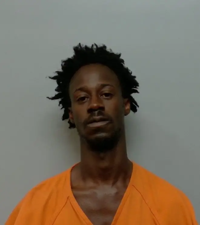 DEON FREEMAN booked for 1000.00